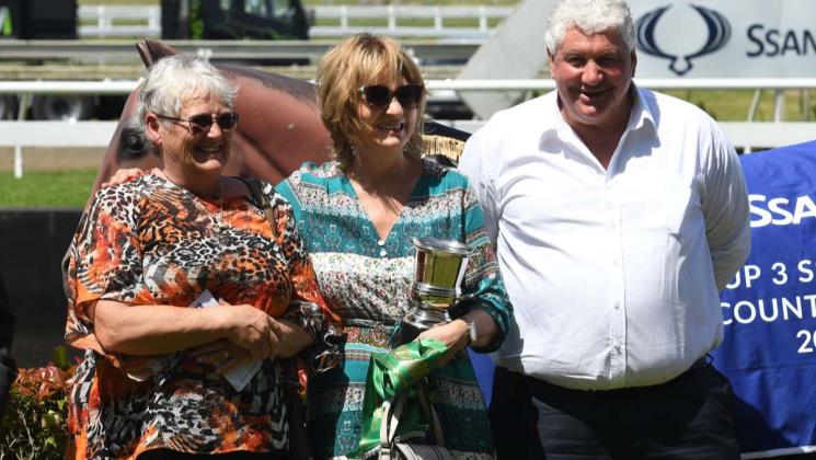 Respected trainer almost bookends decorated career - LOVERACING.NZ